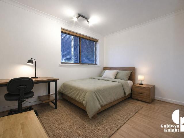Battersea, London SW11, 2 bed flat to rent, £2,800 pcm | PrimeLocation