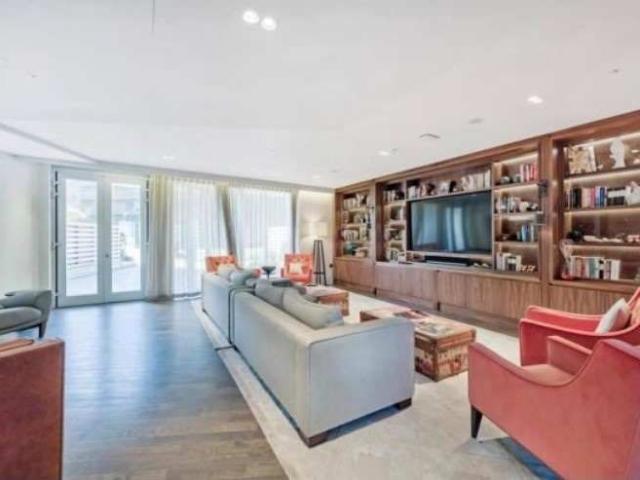 Battersea power station 4 One Bed Apartment