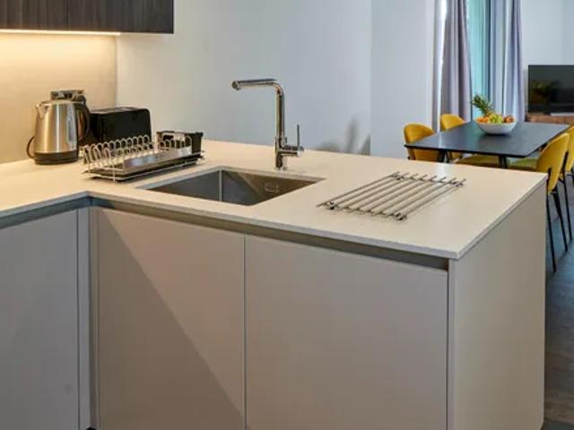 Battersea Park Road, Nine Elms, London, SW11 8BF, United Kingdom | 2 bed apartment for rent #165912974 | Rentberry