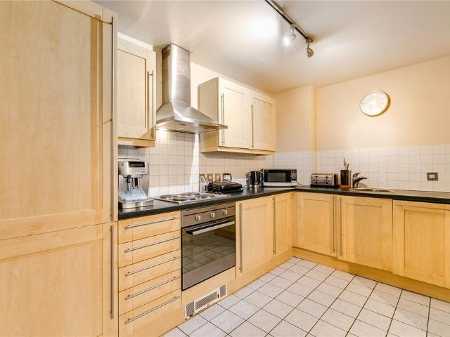 Battersea Park Road, London, SW11, London