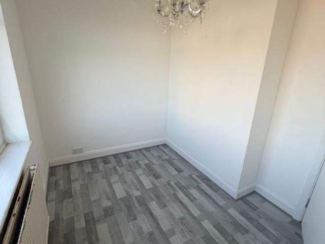 Battle Road, St Leonards On Sea TN37, 2 bed flat to rent, £1,000 pcm | PrimeLocation