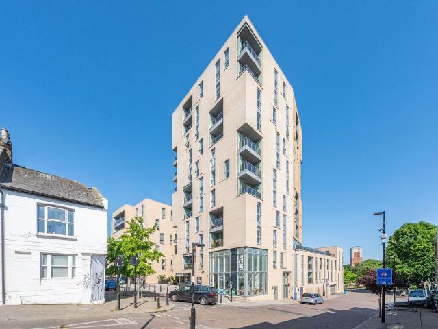 Batavia Road, New Cross, London SE14, 2 bed flat to rent, £2,305 pcm | PrimeLocation