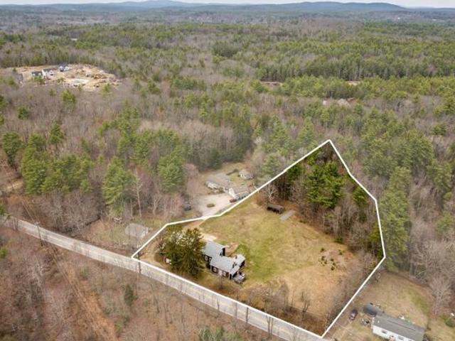 Batchelder Rd, Raymond, Home For Sale