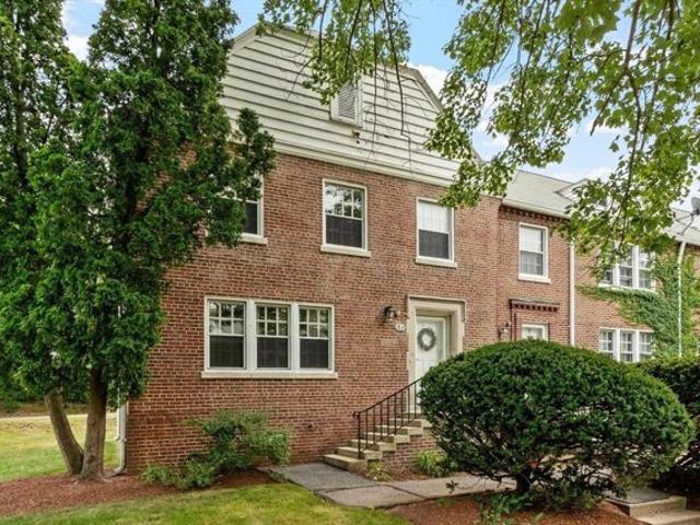 Bates St Apt A, Devens, Condo For Sale