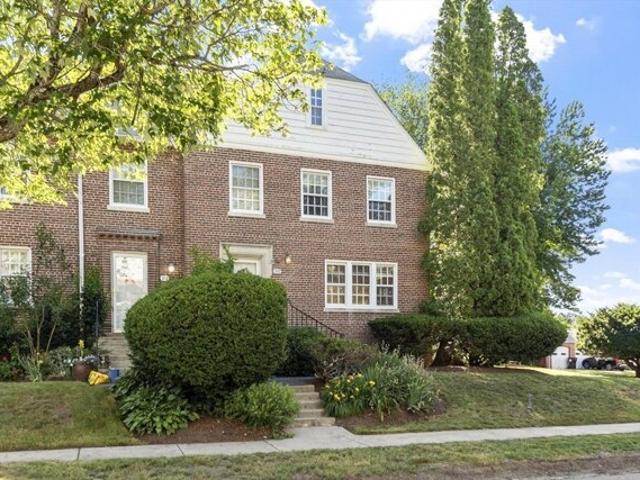Bates St Apt E, Ayer, Condo For Sale