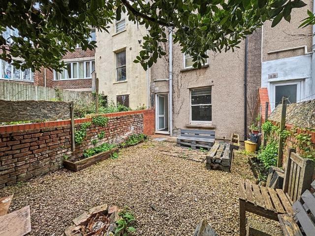 Bath Buildings Bristol Gb, Bristol BS6, 2 bed flat to rent, £1,550 pcm | PrimeLocation