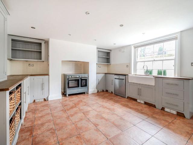 Bath Parade, Cheltenham, Gloucestershire GL53, 4 bed end terrace house to rent, £2,400 pcm | PrimeLocation