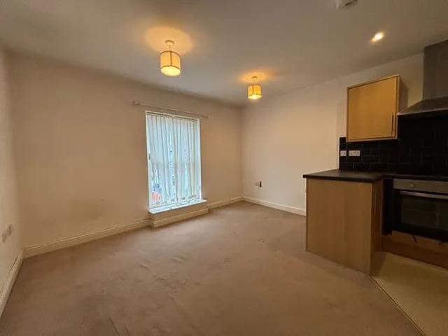 Bath Road, Cheltenham, GL53