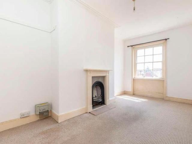 Bath Road, Cheltenham, GL53