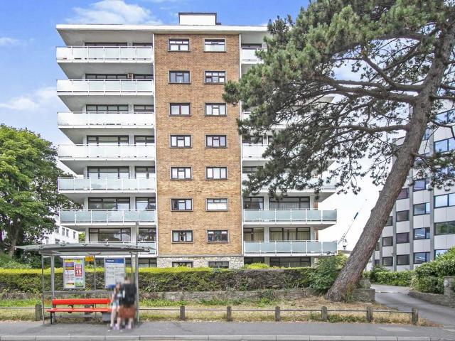 Bath Road, Bournemouth, BH1 2 bed flat to rent £1,450 pcm £335 pw