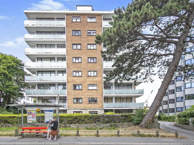 Bath Road, Bournemouth BH1, 2 bed flat to rent, £1,400 pcm | PrimeLocation