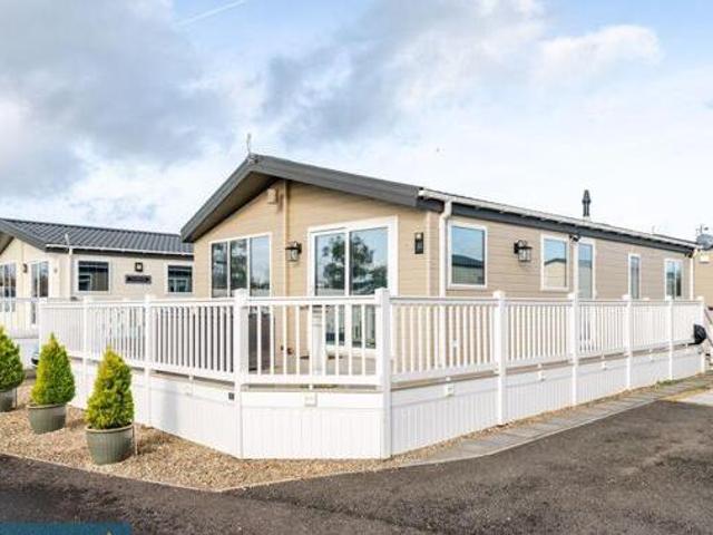 Bath Road, Bawdrip, 2 Bedroom Detached