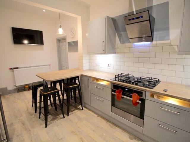 Bath Road, Brislington BS4, 5 bed shared accommodation to rent, £850 pcm | PrimeLocation