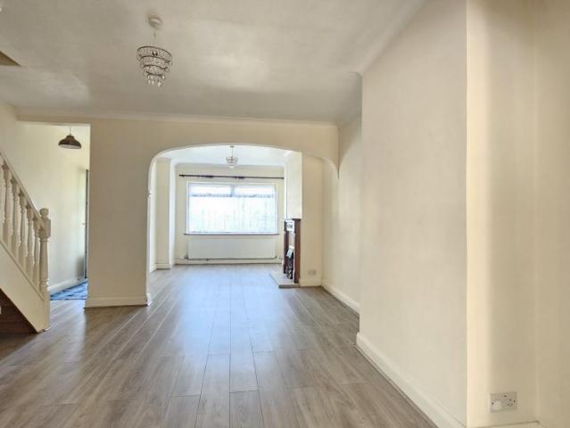 Bath Road, Dartford, DA1