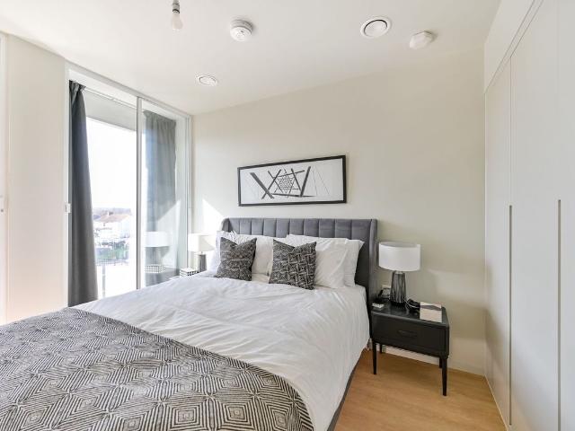 Bath Road, Hounslow TW5, 2 bed flat to rent, £2,050 pcm | PrimeLocation