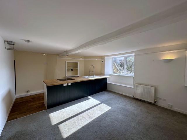 Bath Road, Nailsworth GL6, 1 bed flat to rent, £775 pcm | PrimeLocation