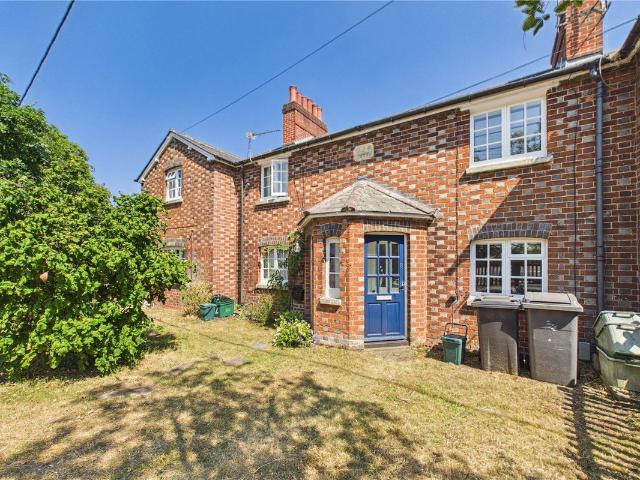 Bath Road, Sulhamstead, Reading, Berkshire RG7, 2 bed terraced house to rent, £1,275 pcm | PrimeLocation
