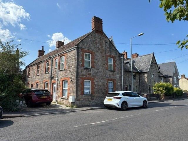 Bath Road, Wells BA5, 2 bed end terrace house to rent, £995 pcm | PrimeLocation
