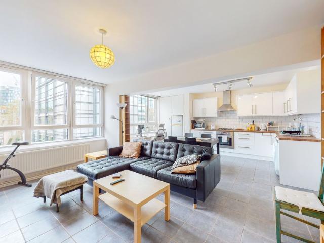 Bath Street, London EC1V, 2 bed flat to rent, £2,850 pcm | PrimeLocation