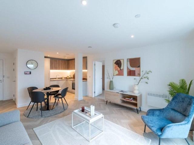 Bath Street, Old Street, London EC1V, 2 bed flat to rent, £3,500 pcm | PrimeLocation