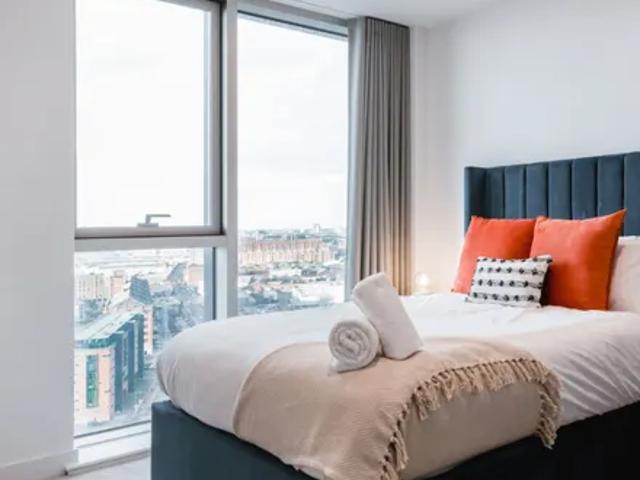 Bath Street, Pride Quarter, Liverpool, L3 1DZ, United Kingdom | 3 bed apartment for rent #140229304 | Rentberry