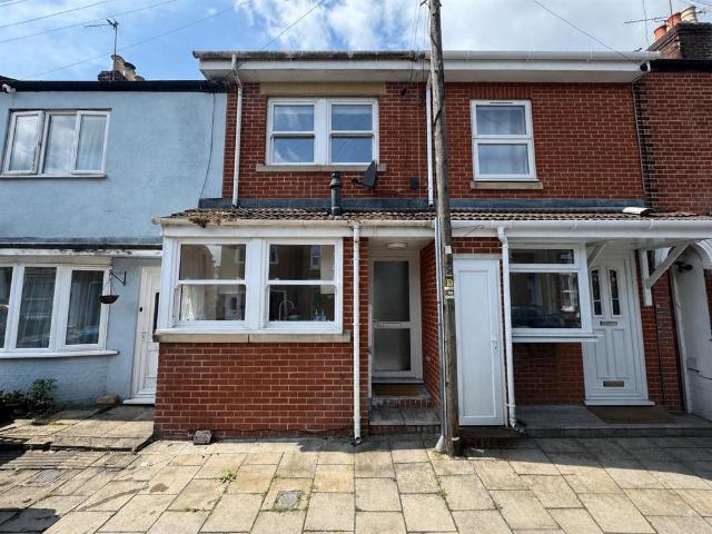 Bath Street, Southampton 3 bed terraced house to rent £1,495 pcm £345 pw