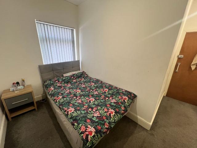 Bath Street, Stoke On Trent ST4, Room to rent, £450 pcm | PrimeLocation