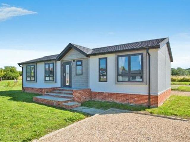 Bath West Lodge Park, Cannards Grave, 2 Bedroom Park