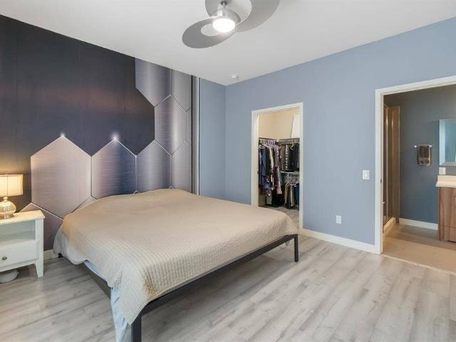 BATHROOM TOWNHOME