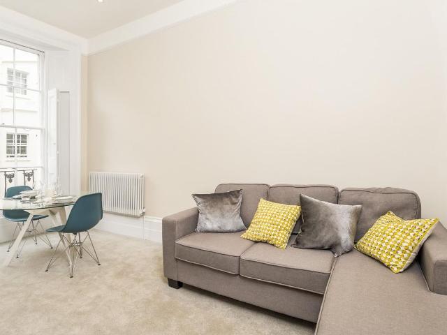 Bathurst Street, Hyde Park, London W2 1 bed flat to rent, £2,773 pcm | PrimeLocation