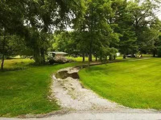 Baums Bridge Rd