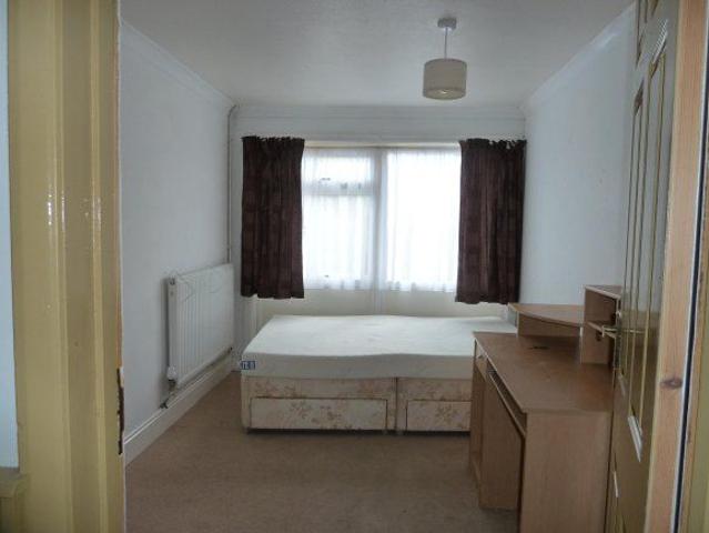 Bawden Close, Canterbury, Kent CT2, 4 bed semi detached house to rent, £494 pppm | PrimeLocation
