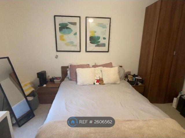 Bawley Court, London E16, Room to rent, £895 pcm | PrimeLocation