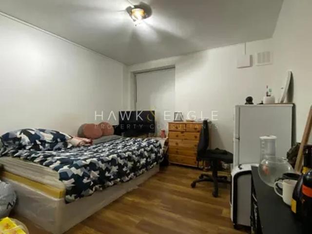 Baxter House, Bromley High Street, Bromley by Bow, London, E3 3BL, United Kingdom | Room for rent #140397471 | Rentberry