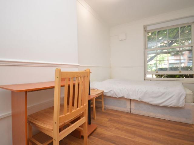 Baxter House, Tower Hamlets E3, Room to rent, £850 pcm | PrimeLocation