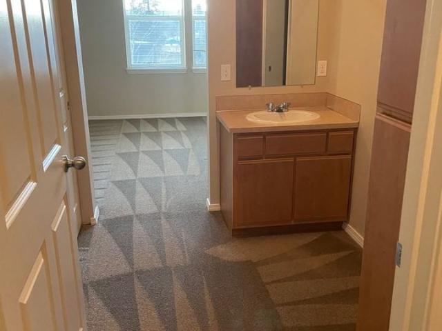 Baxter Ridge Apartments 2 Bedroom Apartment for Rent at 1668 Baxter Rd Se, Salem, OR 97306 South Gateway