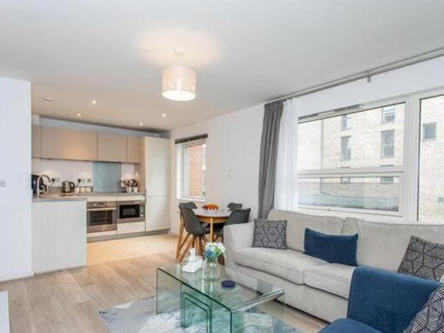 Baythorne Street, Mile End, 2 Bedroom Flat