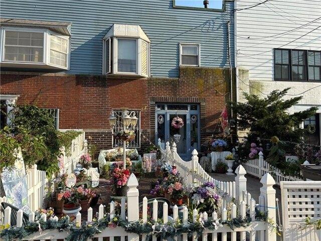 Bayview Ave, Brooklyn, Home For Sale