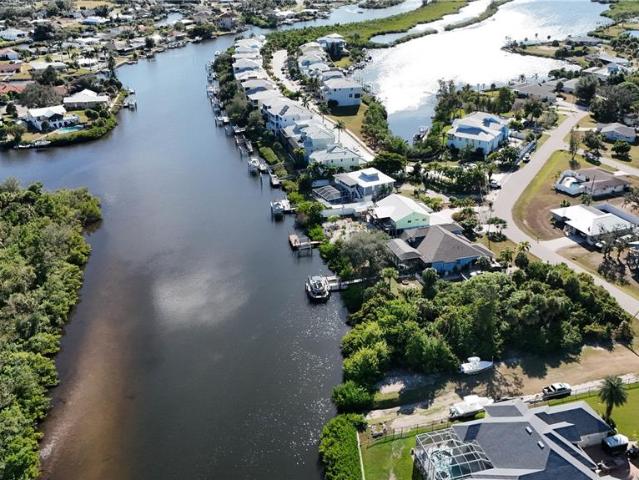 Bayview Dr, Nokomis, FL 34275 | MLS #A4673