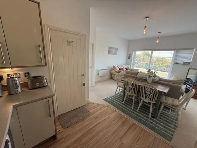 Bayview, Llanelli, SA15