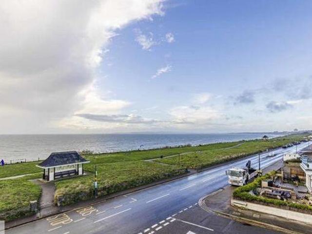 Bayview, Southwood Avenue, 2 Bedroom Apartment