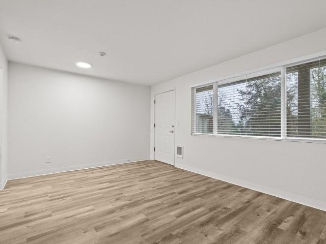 Bayview 105 Studio Apartment for Rent at 1102 Olympia Ave Ne, Olympia, WA 98506