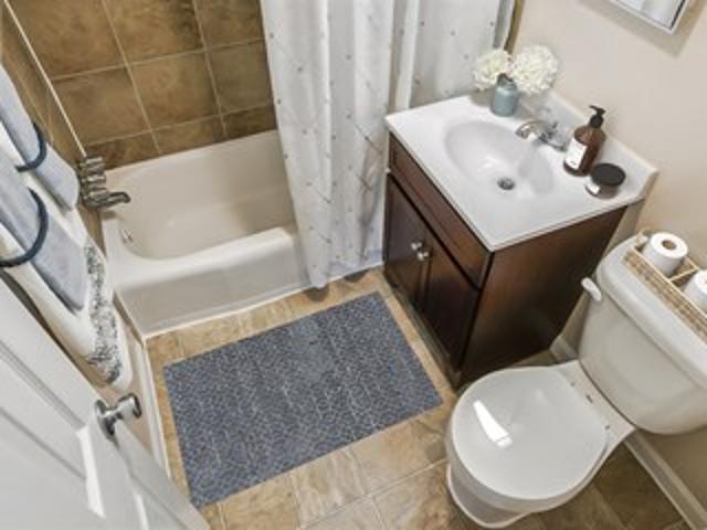 Bayvue 2Bedroom 1.5Bathroom