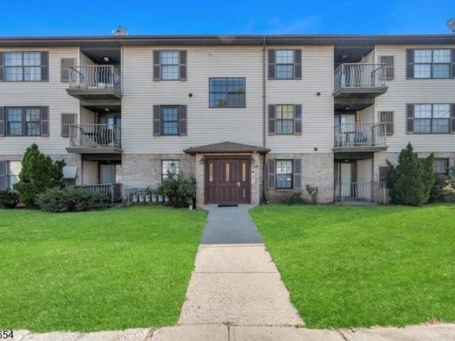 Bayway Ave Unit B, Elizabeth City, Condo For Sale