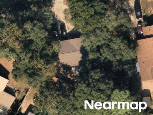 Baywoods Dr