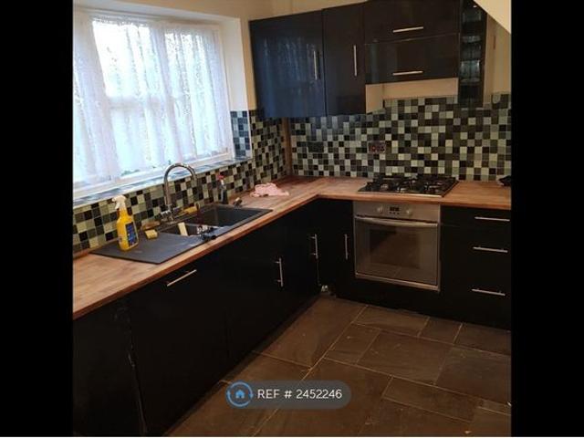 Bay Close, Wimborne BH21, 3 bedroom semi detached house to rent 70006863 | PrimeLocation
