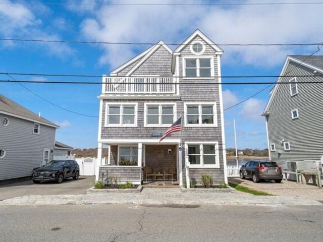 Bay Ave, Marshfield, Home For Sale