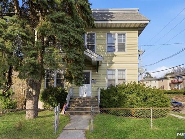 Bay Ave, Bloomfield, Home For Sale