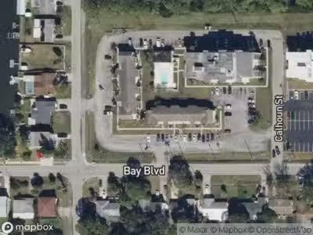 Bay Blvd Apt 201