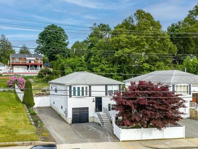 Bay St, Fall River, Home For Sale